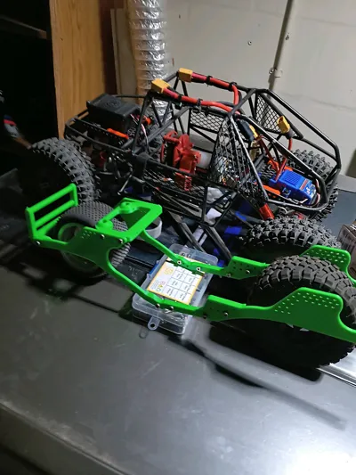 Warden LCG 1:10 Crawler Chassis - Free 3D Print Model - MakerWorld