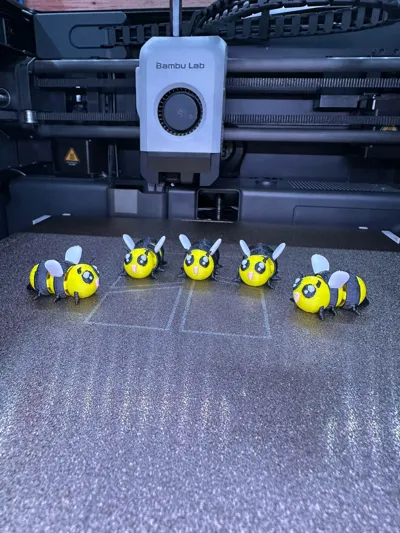 Articulated Cute Bee - Free 3D Print Model - MakerWorld