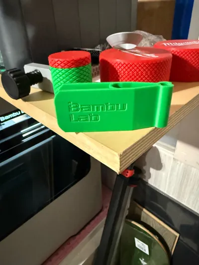 Bambu Lab Lead Screw Maintenance Cleaner - Free 3D Print Model - MakerWorld
