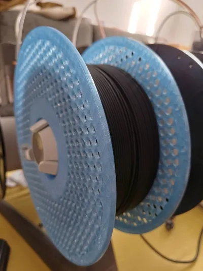Bambu Lab Filament Spool | Original Size Replica - Free 3D Print Model ...