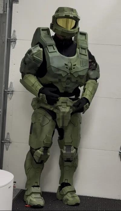 Halo Master Chief Armor, 3D Printable Cosplay Suit - Free 3D Print ...
