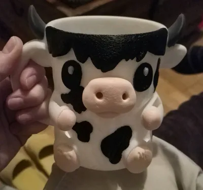 Pint Ice Cream Holder - Highland Cow - Free 3D Print Model - MakerWorld