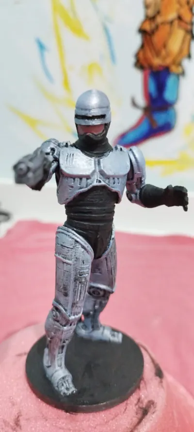 RoboCop - figurine ornament statue - Free 3D Print Model - MakerWorld