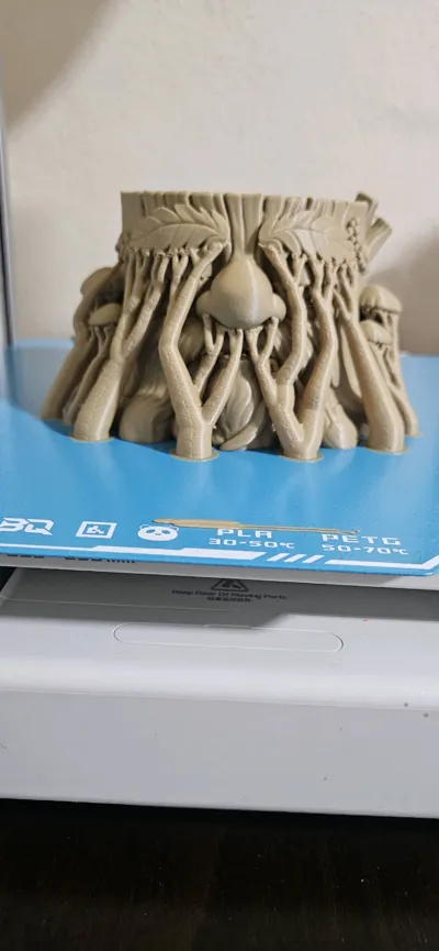 Forest Spirit Tree Stump Planter Decorative Cachepot - Free 3D Print ...