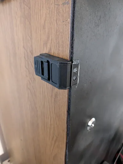 Locking Latch | Snap Lock | Dual-Type - Free 3D Print Model - MakerWorld