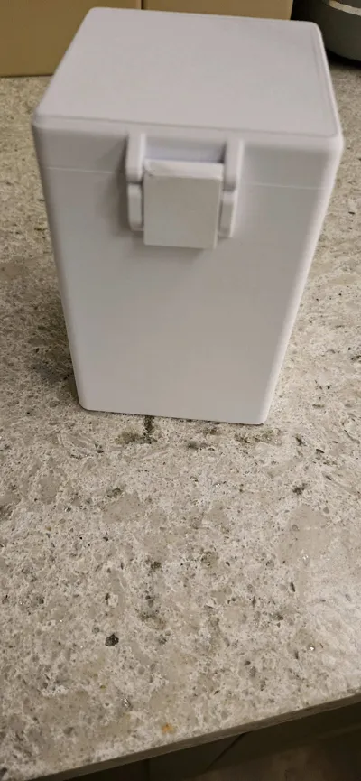 Customizable Snap-Lock Box (Parametric) - Free 3D Print Model - MakerWorld