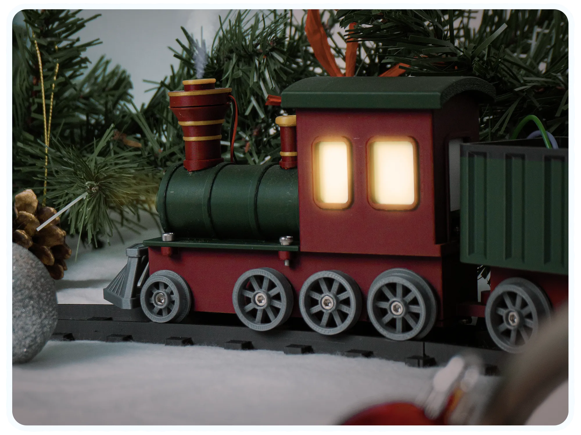 The Ultimate Christmas Train by raphetsonatelier - MakerWorld