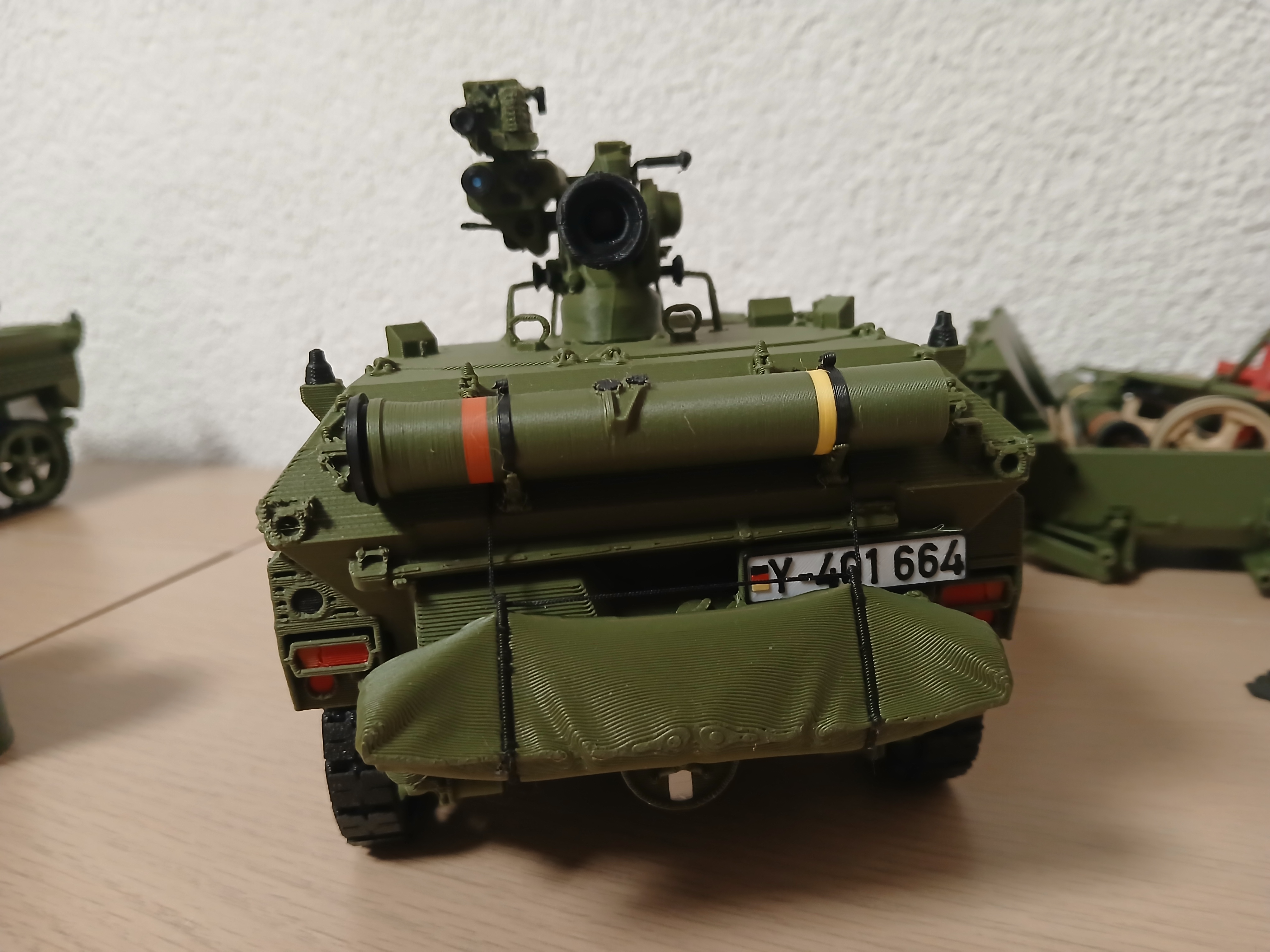 CyberBrick Wiesel 1A1 & 1A2 Waffenträger | 1/16 by PrivateMiku - MakerWorld