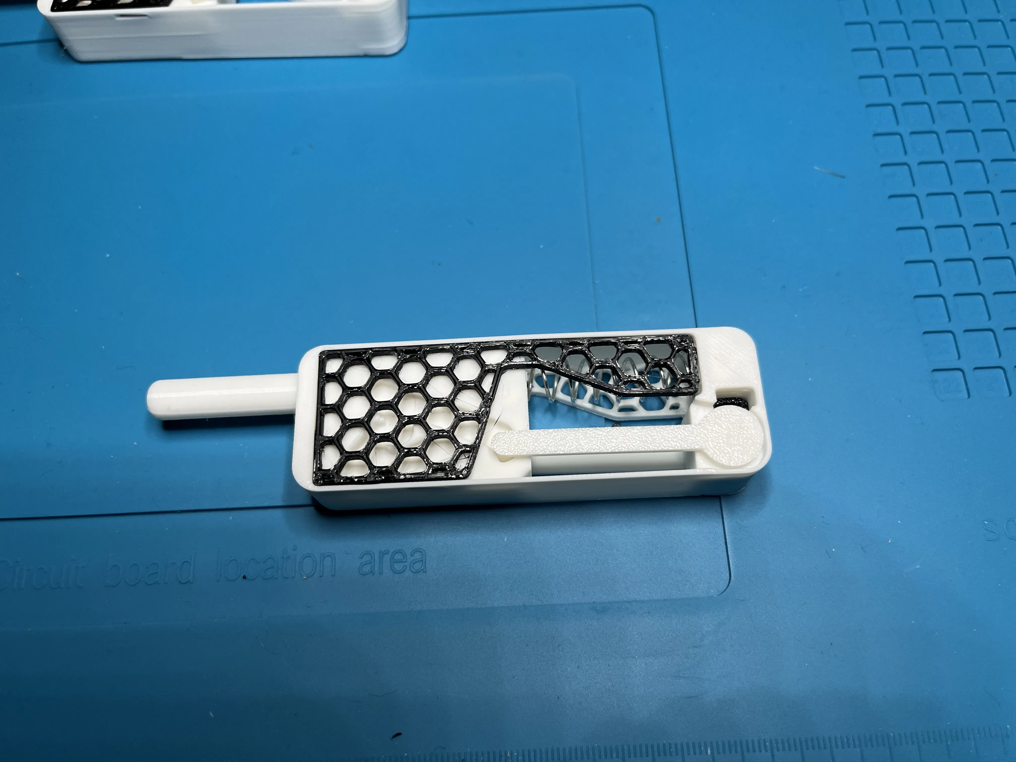 Push2open - Reliable and powerful (Latch mechanism) - Free 3D Print ...