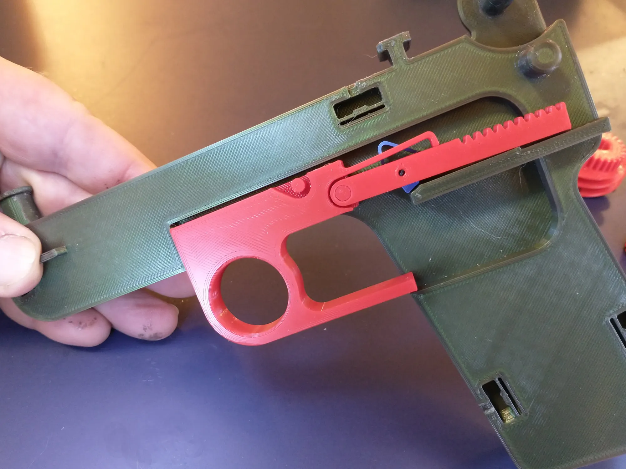 Rubber Band Shooter with 21 Slot Magazine - Free 3D Print Model ...