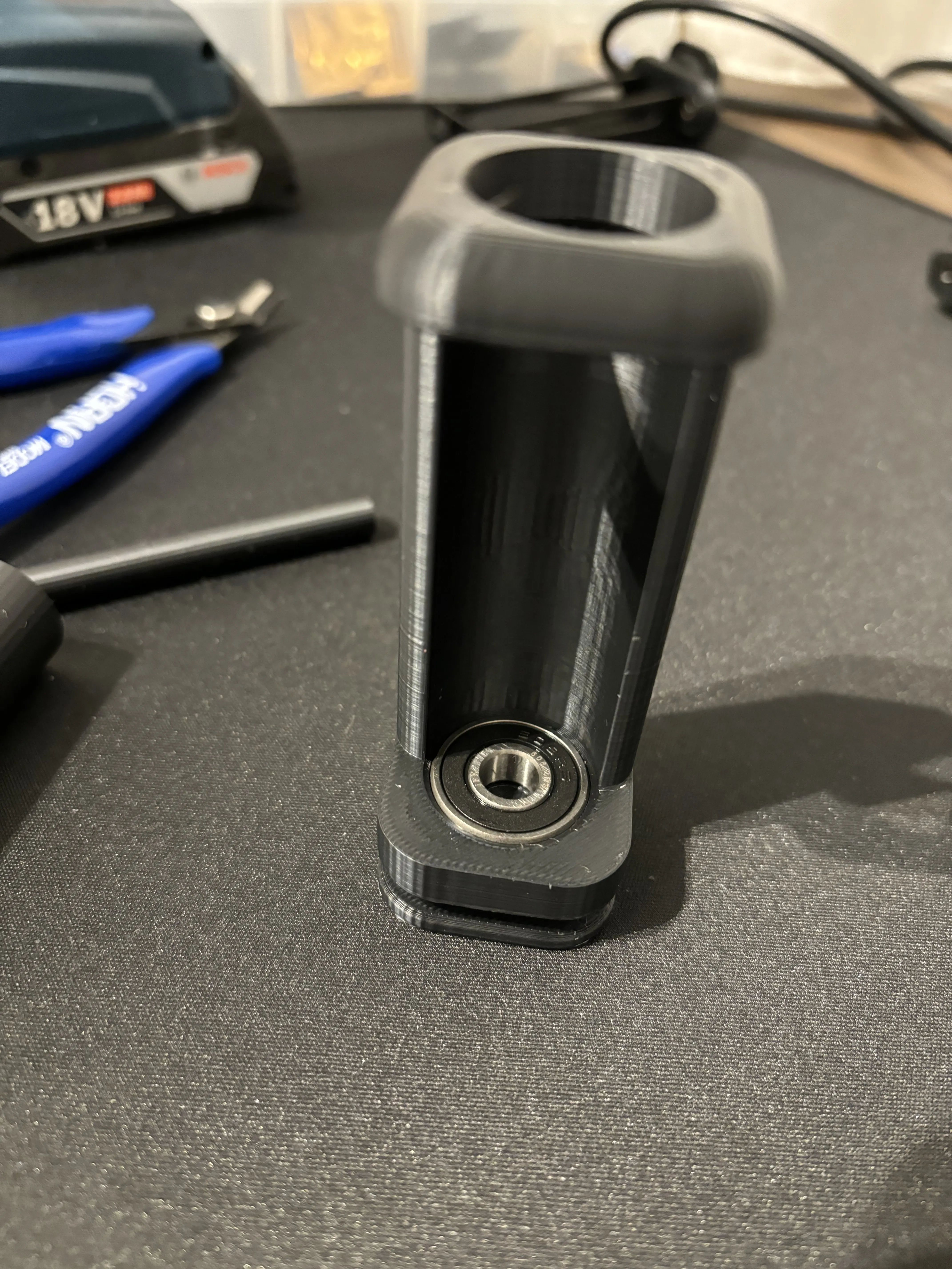 TheONE roller - flowing spool holder compatible with "the ONE system ...