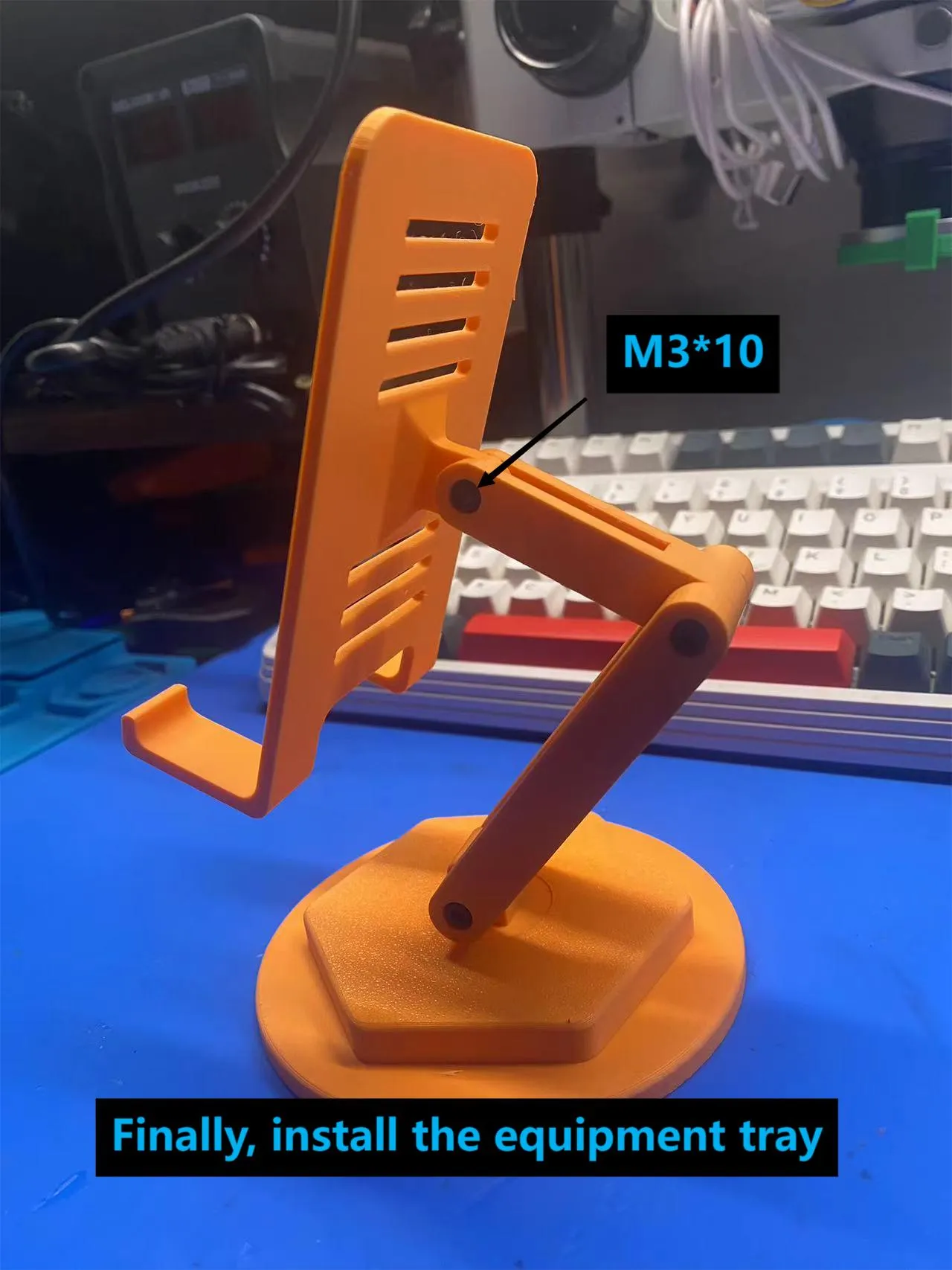 Three axis rotating base sound making mobile phone ipad holder（三轴旋转底座咔哒 ...