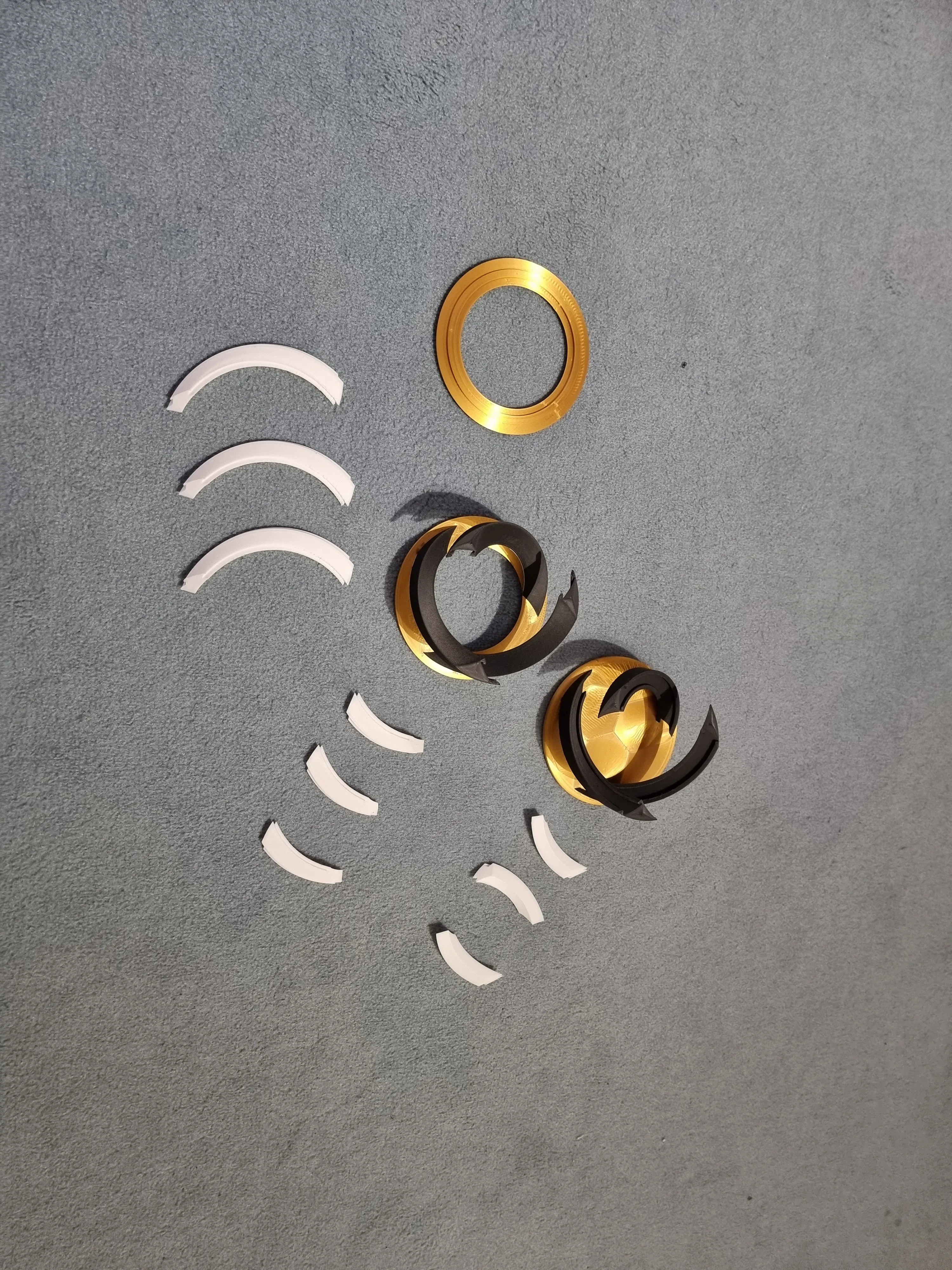 Spiral Desk Organizer [non-LED] by Basti85 - MakerWorld