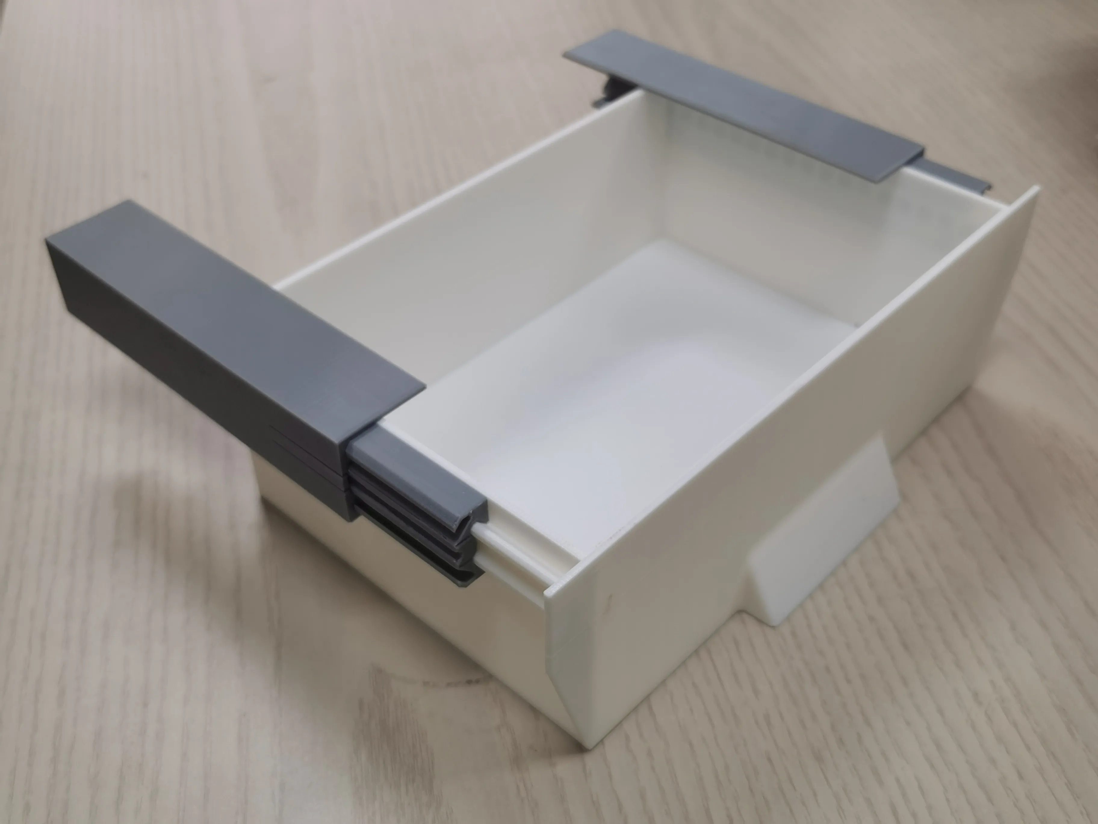 Fully-openable under desk drawer Fully-openable under desk drawer ...