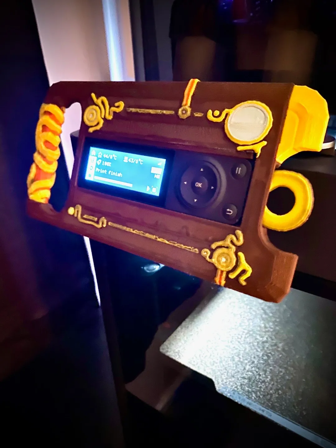 Zelda Hylian Shield Handle for Bambu AMS by Nightthorn - MakerWorld