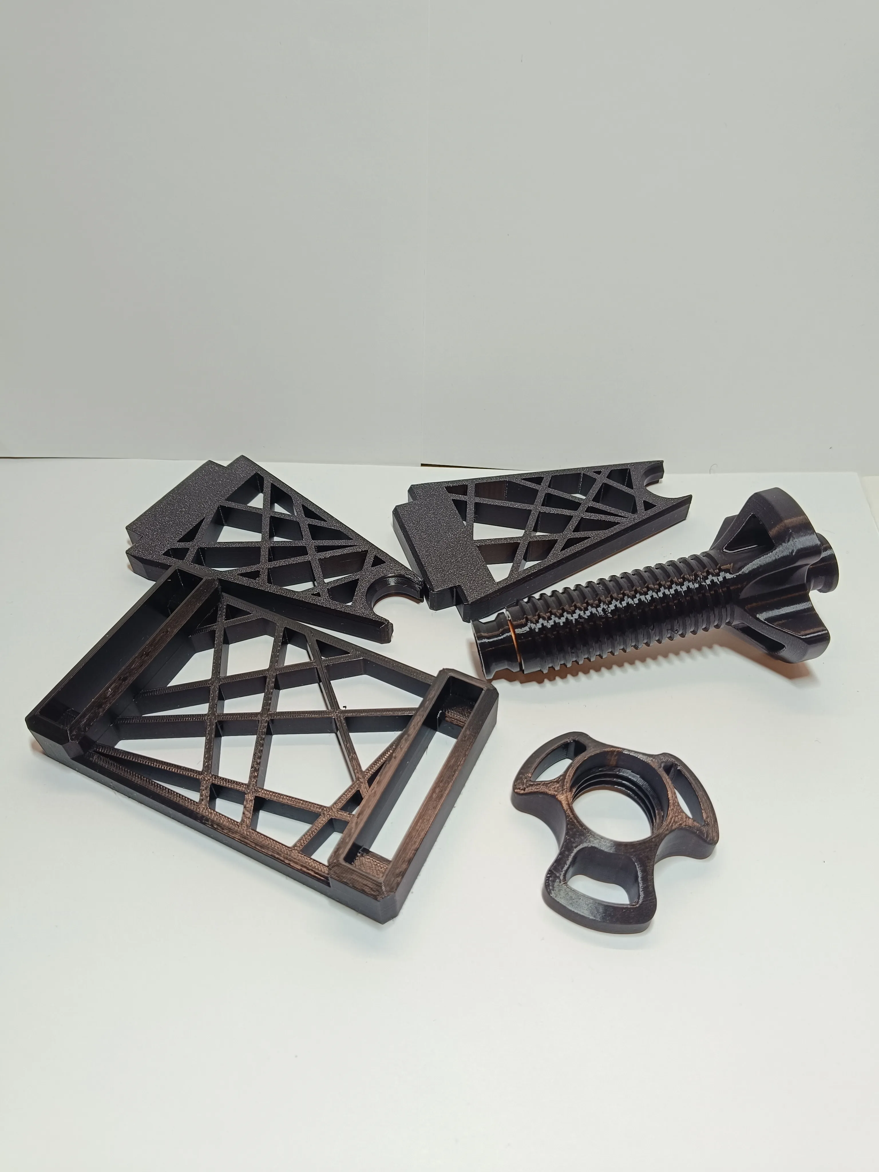 Foldable Bearing Spool Holder by Dzikmen - MakerWorld