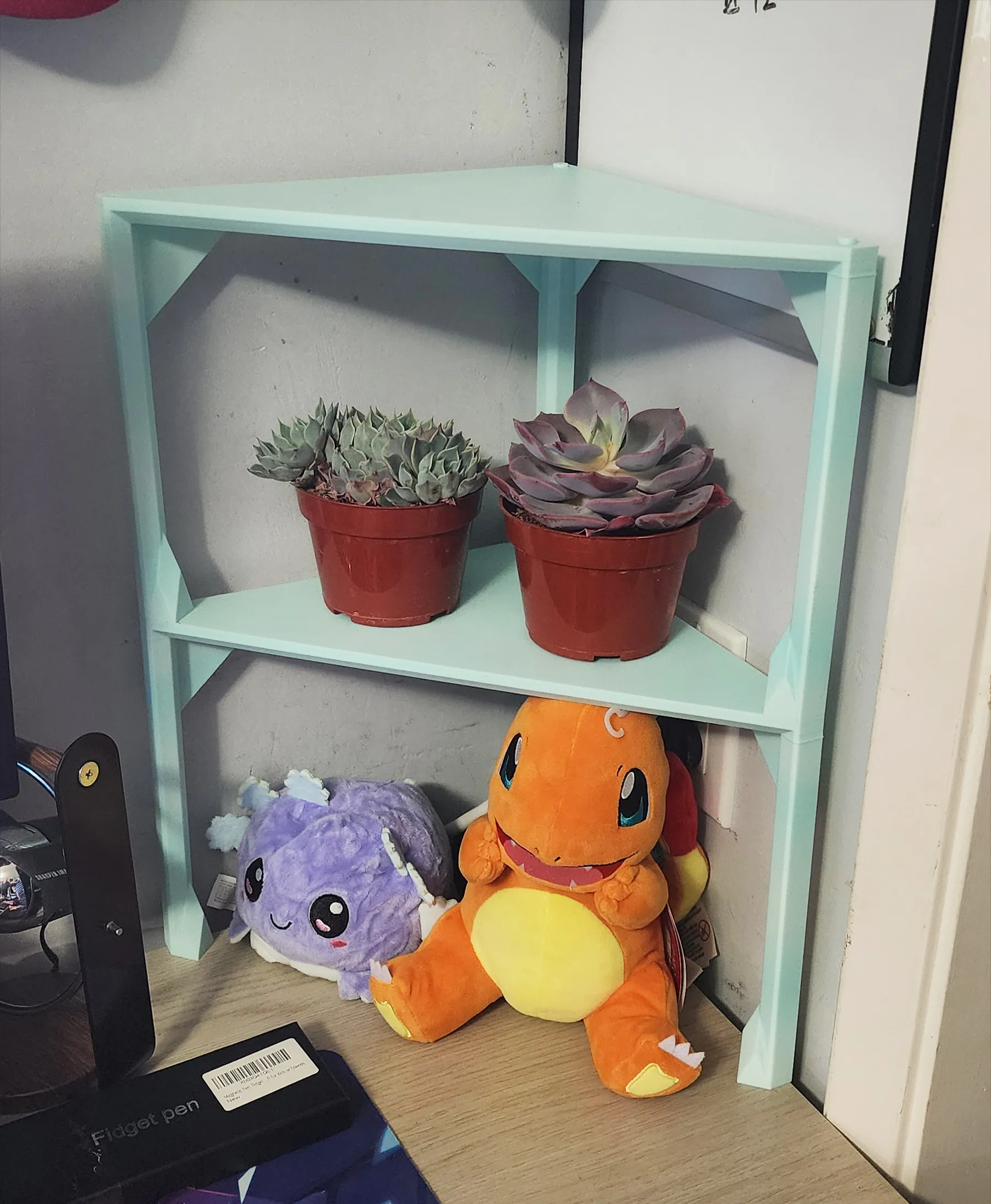 Stacking Triangle Corner Shelf by TripleGWorkshop - MakerWorld