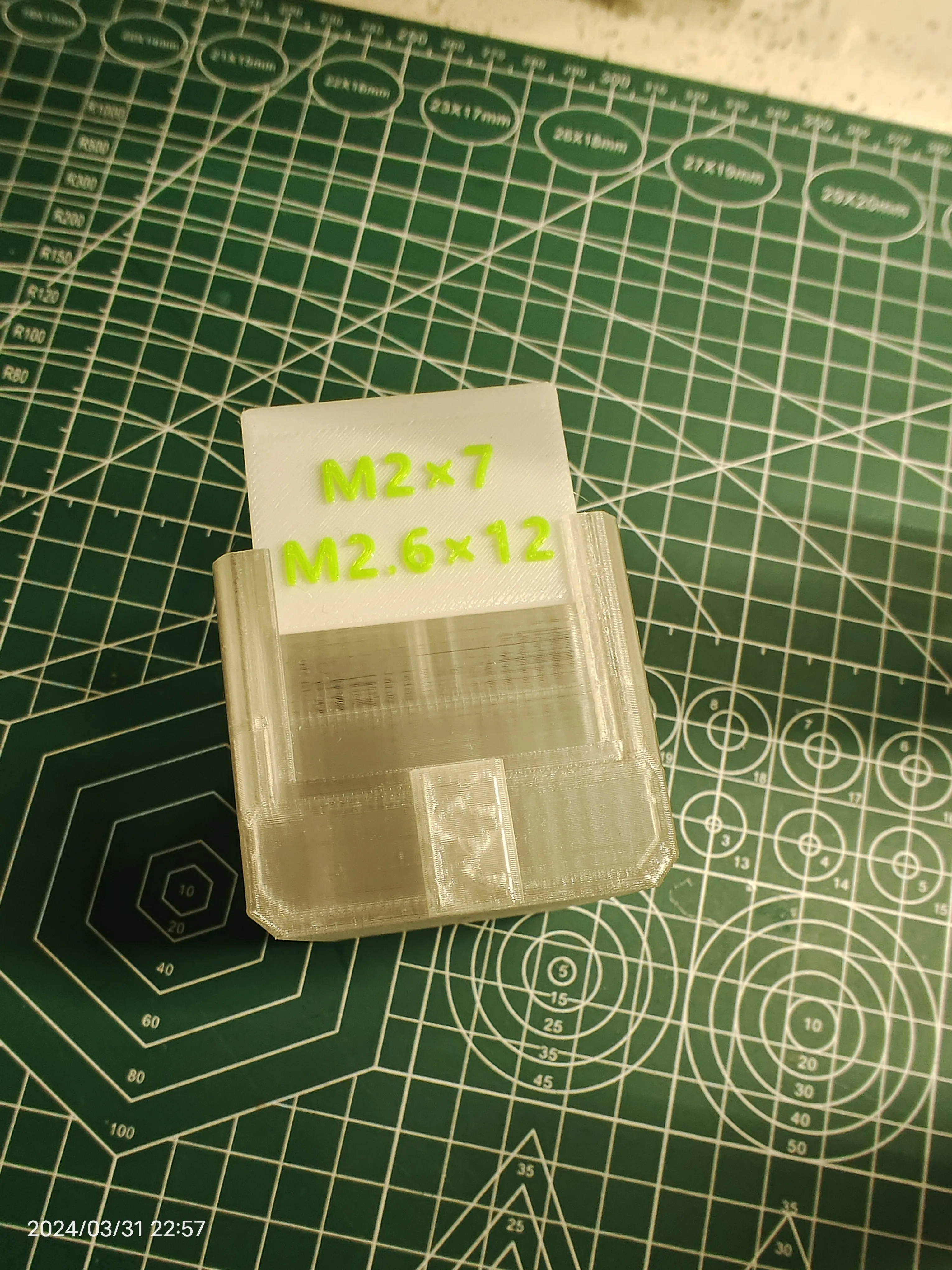 Modular Screw Storage Box - Free 3D Print Model - MakerWorld