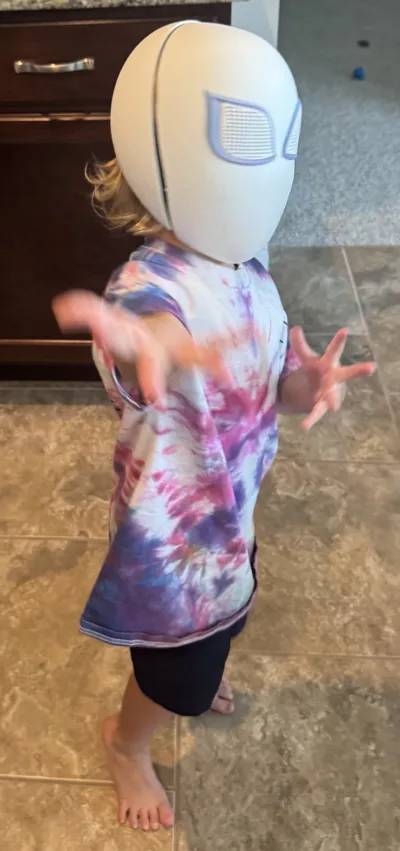 Helmet / Gwen Stacy Spider-Verse by javiles MakerWorld: Download Free 3D Models