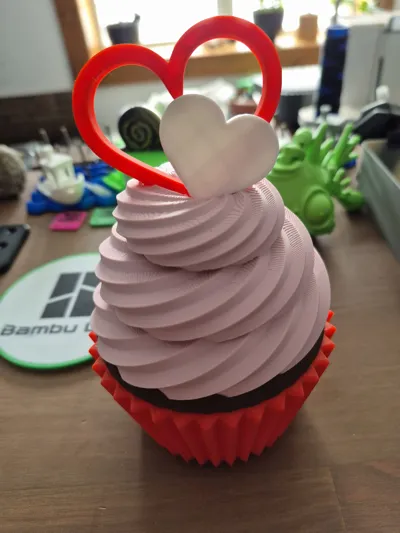 Valentine's Day Cupcake Box by SpaceBoy MakerWorld: Download Free 3D Models