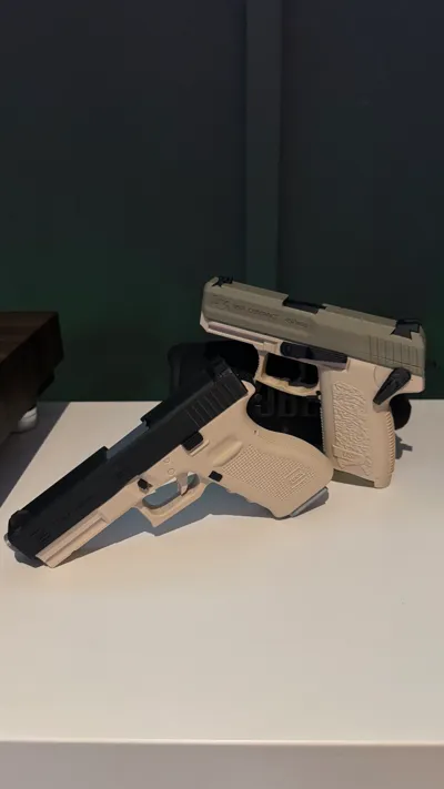 H&K USP .45 COMPACT Toy pistol(No move or launch) by 补补觉去 MakerWorld ...