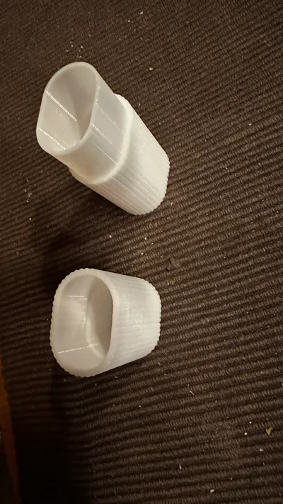 Q-tip travel case by FlugtN - MakerWorld