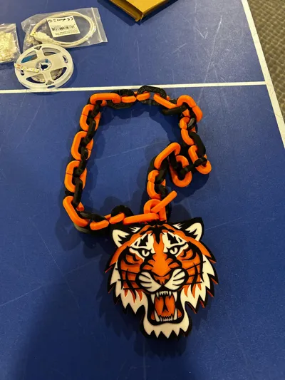 Detroit Tigers Head Chain Medallion with Links - Free 3D Print Model ...