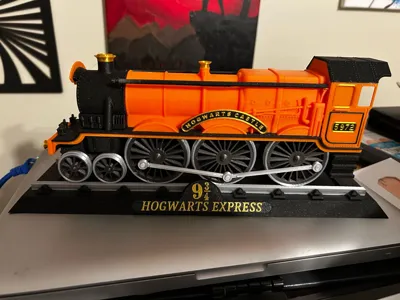 Harry Potter Train - Hogwarts Express by Savy_Maker MakerWorld ...