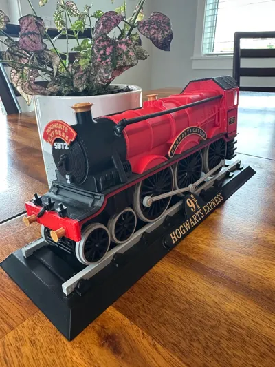 Harry Potter Train - Hogwarts Express by Savy Maker MakerWorld ...