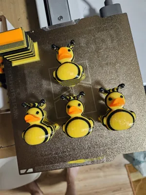 Bumblebee Duck by The Duck Vault MakerWorld: Download Free 3D Models