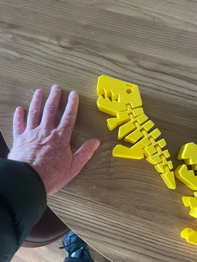 Flexi Rex with stronger links Remixed by doctor.lex MakerWorld ...