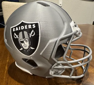 Las Vegas Raiders Football Helmet by animuL67MakerWorld: Download Free ...