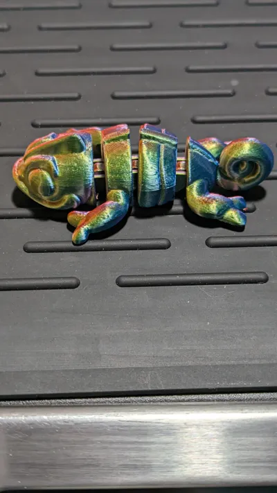 Cute Little Articulated Chameleon By Sourcec0d3 Makerworld Download