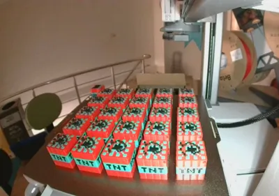 Keychain TNT Minecraft (MINI) Remixed by Alquimia de ideas MakerWorld ...