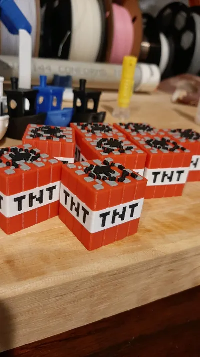 Keychain TNT Minecraft (MINI) Remixed by Alquimia de ideas MakerWorld ...