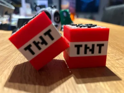 Keychain TNT Minecraft (MINI) Remixed by Alquimia de ideas MakerWorld ...