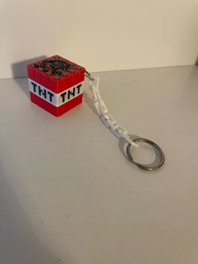 Keychain TNT Minecraft (MINI) Remixed by Alquimia de ideas MakerWorld ...