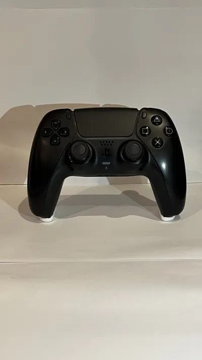 Invisible PS5 Controller Holder Minimalist by GianfLab MakerWorld ...