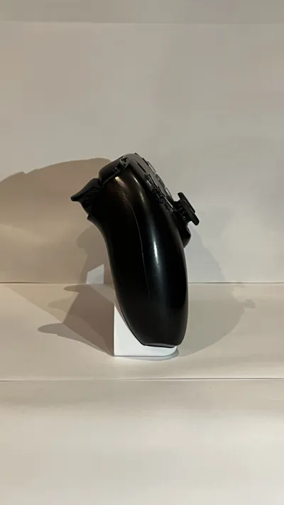 Invisible PS5 Controller Holder Minimalist by GianfLab MakerWorld ...