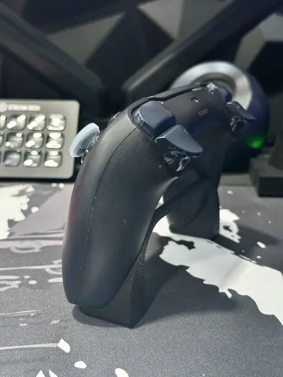 Invisible PS5 Controller Holder Minimalist by GianfLab MakerWorld ...