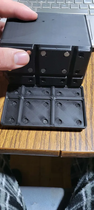 ANYLID — Click-Lock Stackable Lid for Gridfinity by rngcntrMakerWorld ...