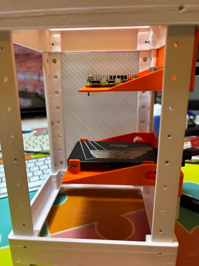 Microlab - Mini Modular Home Server Rack by CB4DMakerWorld: Download ...