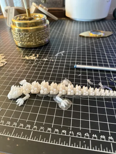 Articulated Crystal Diamond Lizard - Free 3D Print Model - MakerWorld