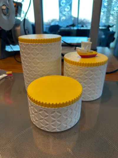 Patterned jar set with lid - Free 3D Print Model - MakerWorld