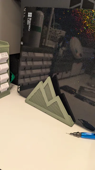 Rugged Build Plate and Laptop Holder - Gridfinity by K2_Kevin ...