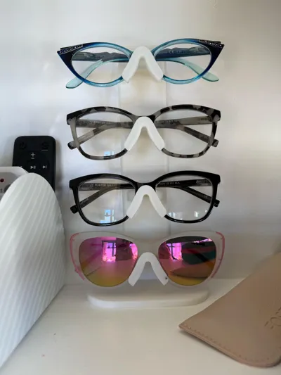 SnapStack Modular Glasses Holder - Free 3D Print Model - MakerWorld
