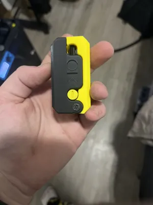 8-bit Gravity Knife Middle Finger Remixed by TheMzunguPrints MakerWorld ...