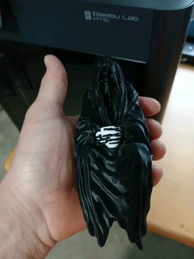 Sitting Grim Reaper with Teacup | (Book)shelf Deco by kariprints3d ...