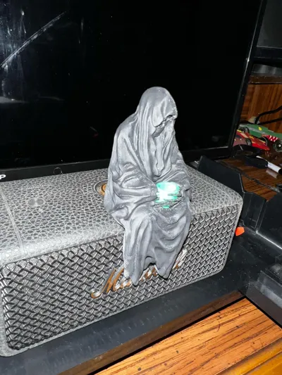 Sitting Grim Reaper with Teacup | (Book)shelf Deco - Free 3D Print ...