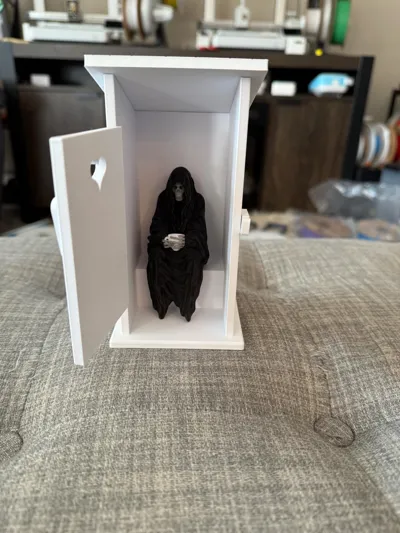 Sitting Grim Reaper with Teacup | (Book)shelf Deco - Free 3D Print ...